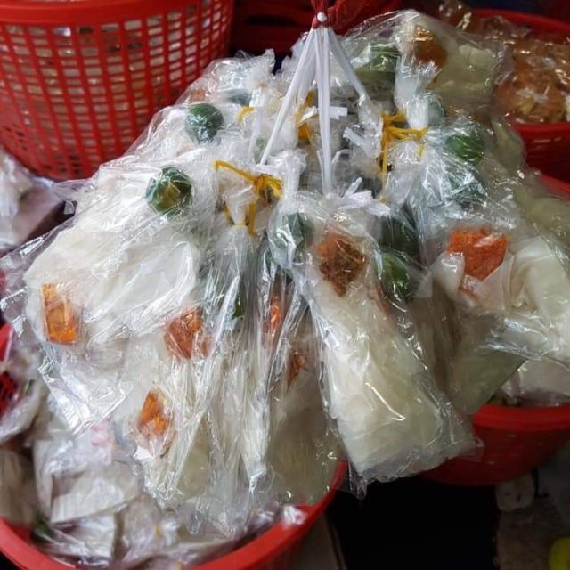 Bánh Tráng Trộn 9 Vị - 9 Flavors Mixed Rice Paper – Foody NZ ...